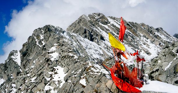 Most Beautiful Trek In Himachal Pradesh - Indrahar Pass Trek